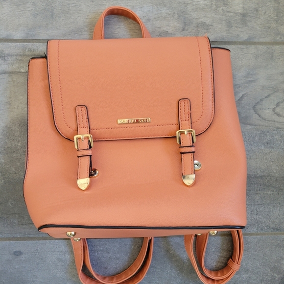 Malibu Skye | Bags | Malibu Skye Leather Backpack | Poshmark